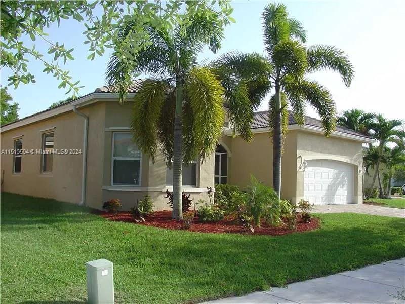 1440 Se 22nd Ln, For Rent in Homestead - Zoocasa