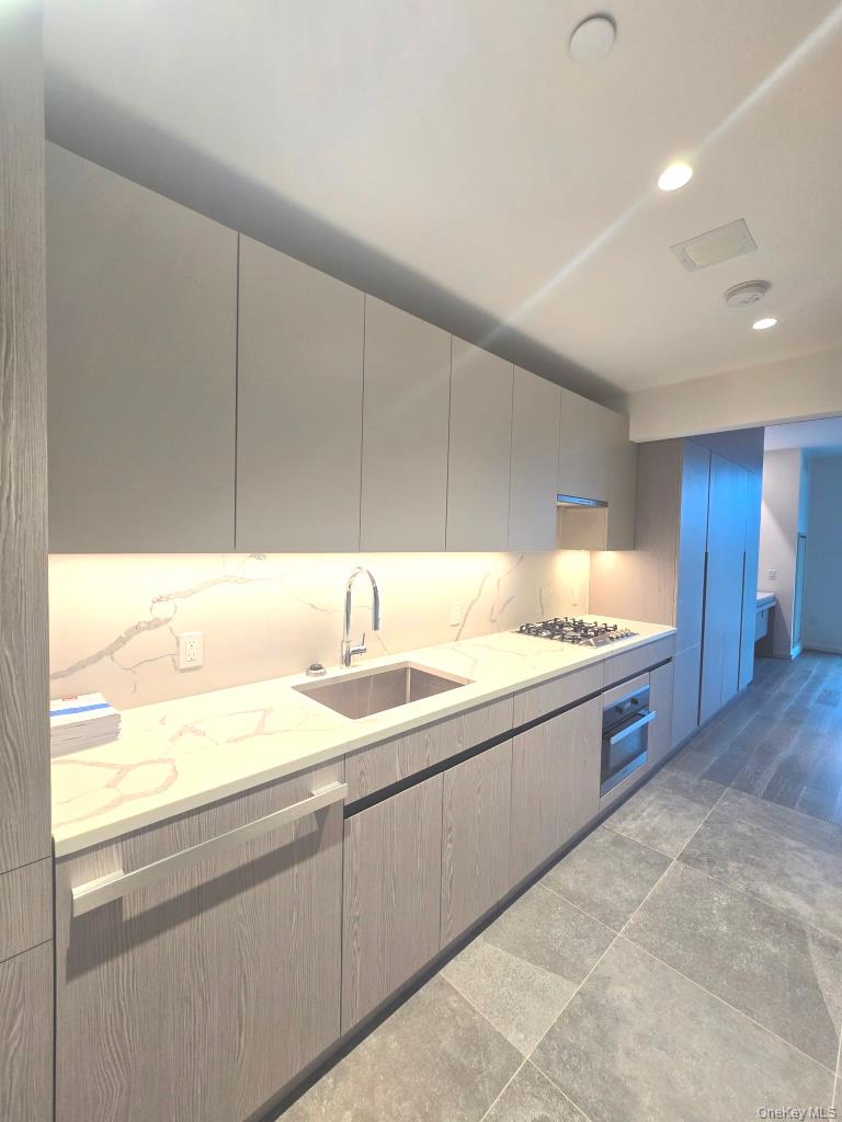 5N - 13336 37 Th Ave, For Sale in Flushing - eXp Realty