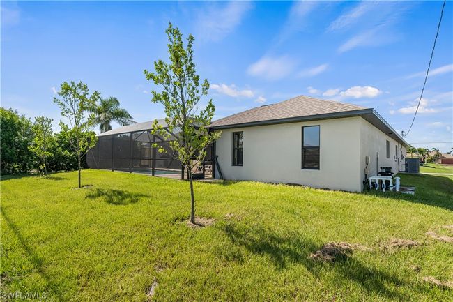 2115 Sw 52nd Terrace, Sold in Cape Coral - Zoocasa