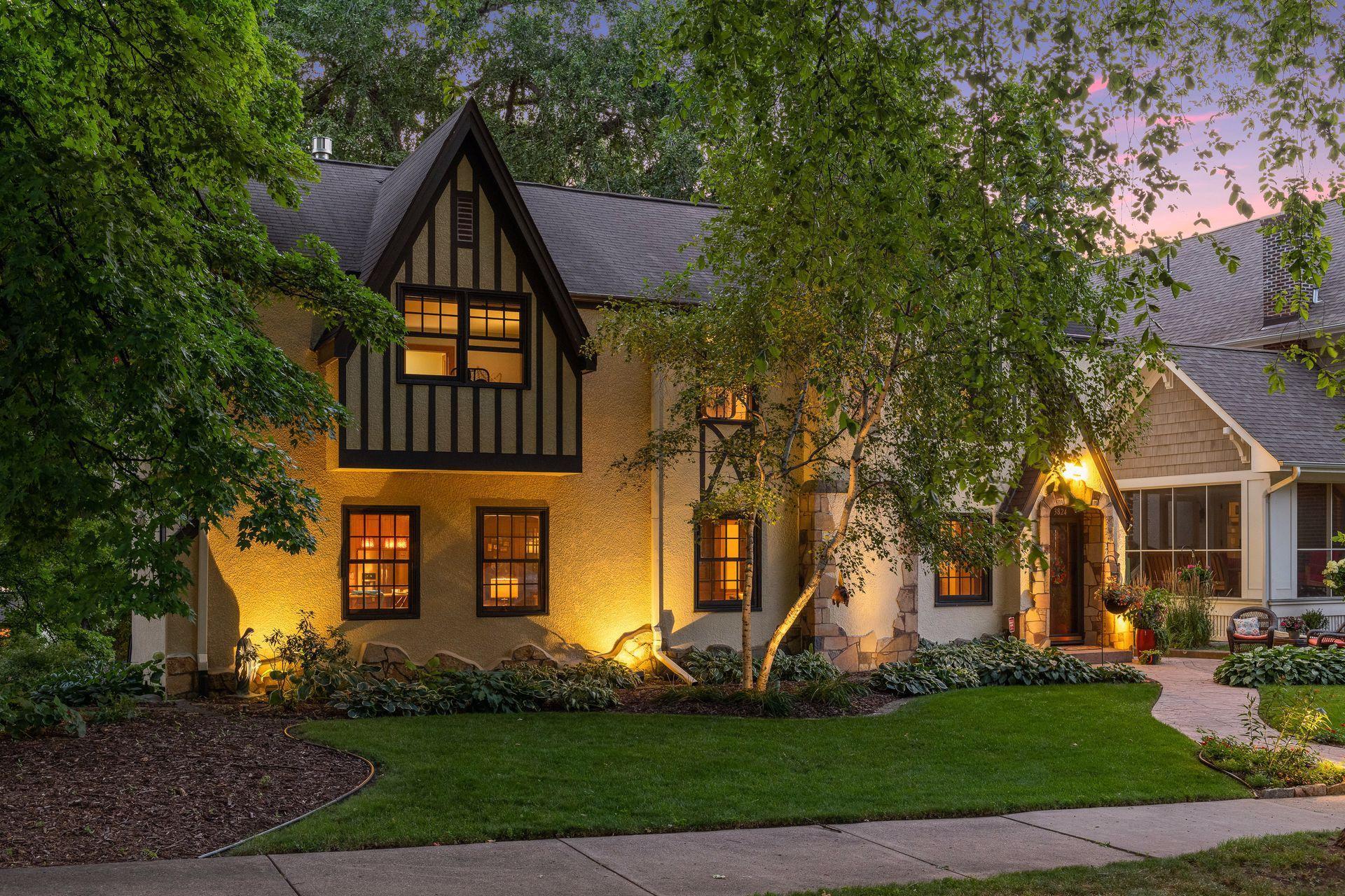 3824 Upton Avenue S, For Sale in Minneapolis - eXp Realty