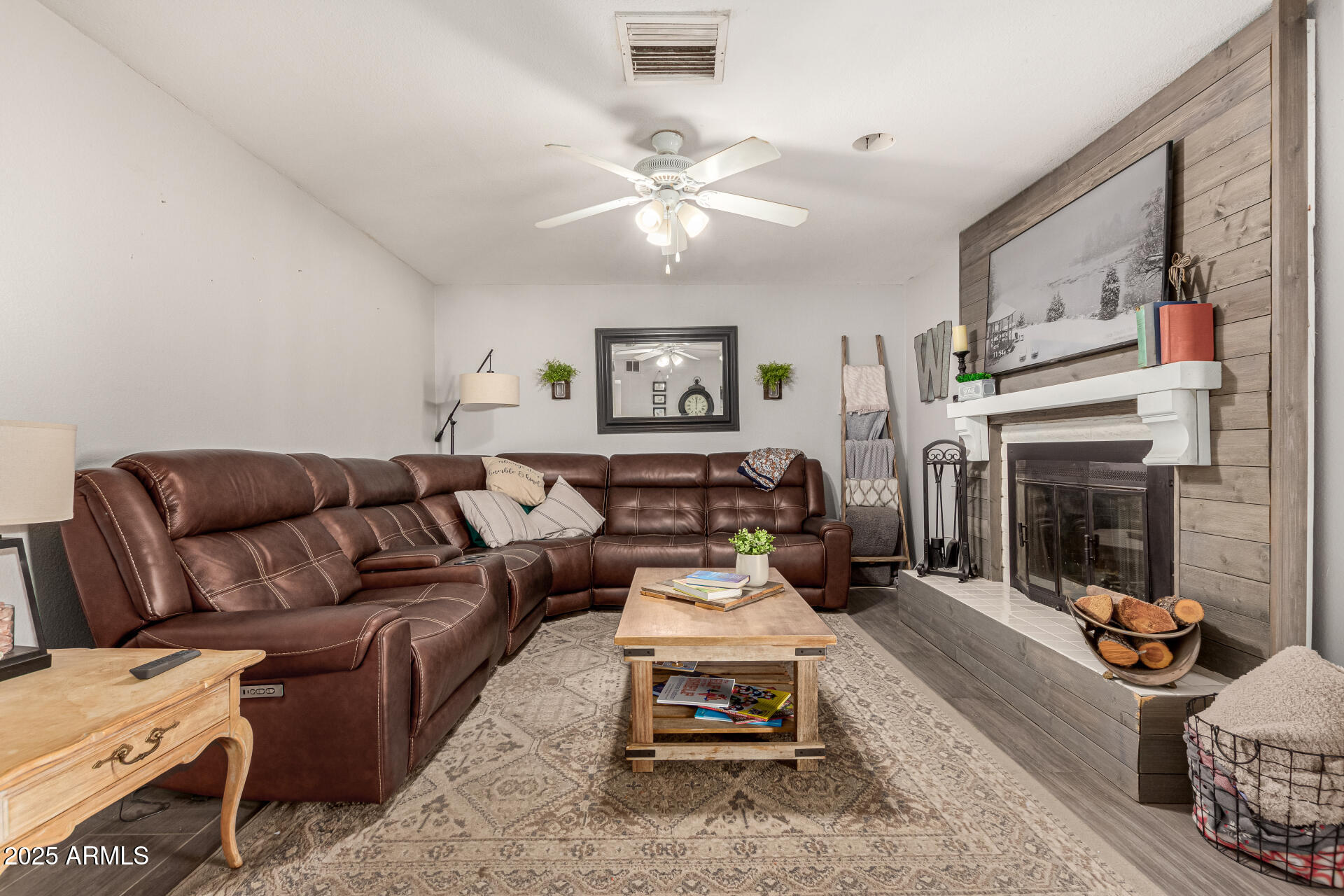 1018 W Ivanhoe Street, For Sale in Chandler - eXp Realty