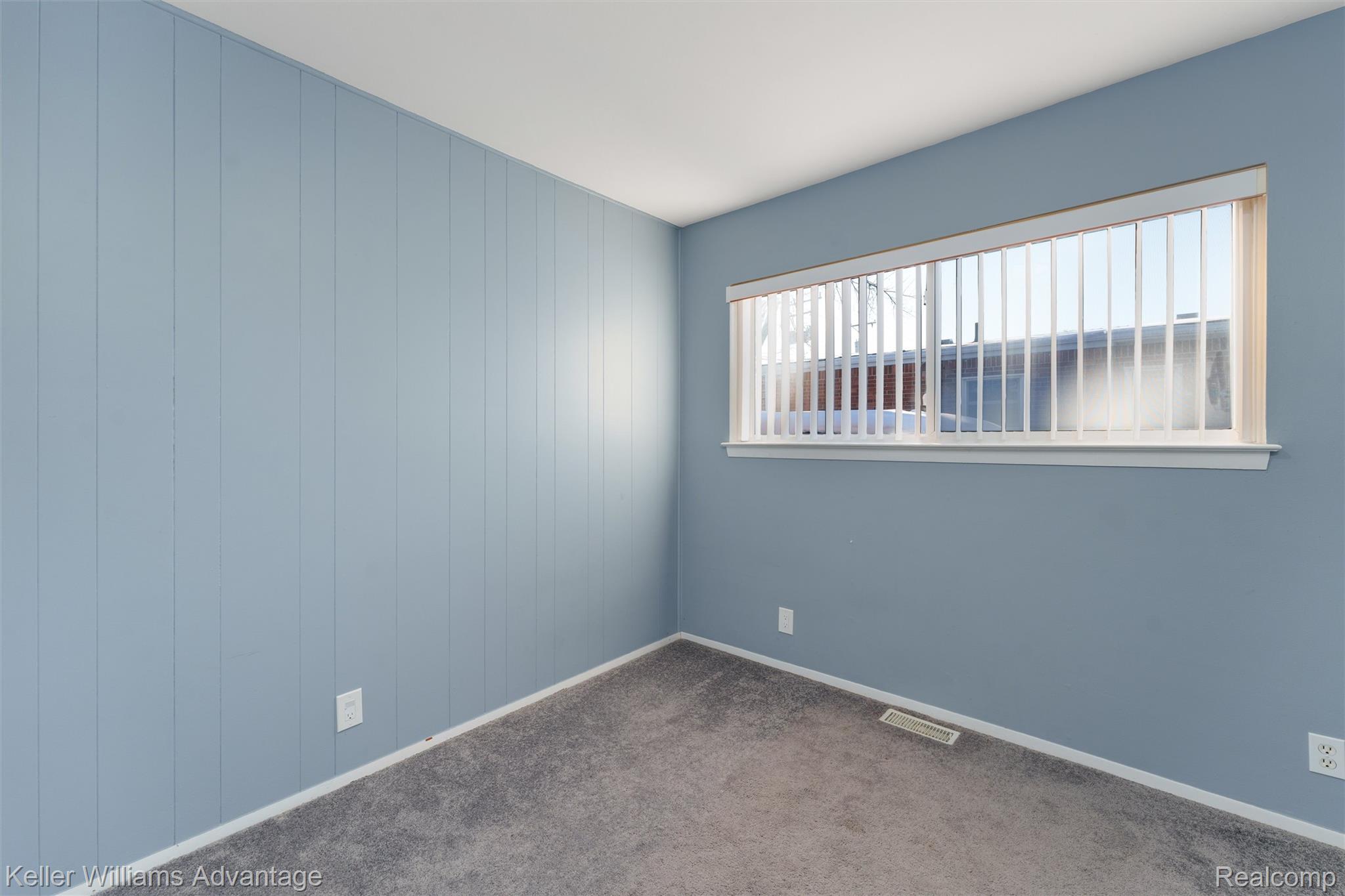 30344 Garry Ave, For Sale in Madison Heights - eXp Realty