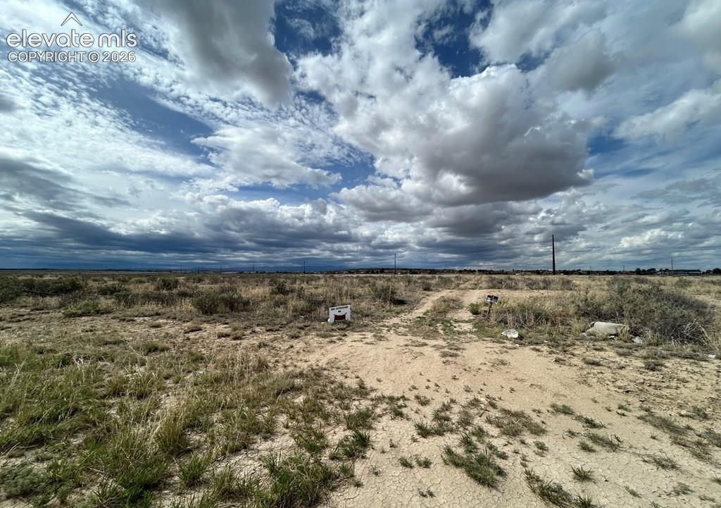 301 E Littleton Dr, For Sale in Pueblo West - eXp Realty